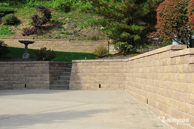 Versa-Lok Standard Retaining Walls | R.I. Lampus