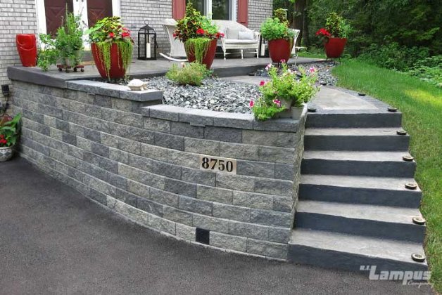 Versa-Lok Standard Retaining Walls | R.I. Lampus