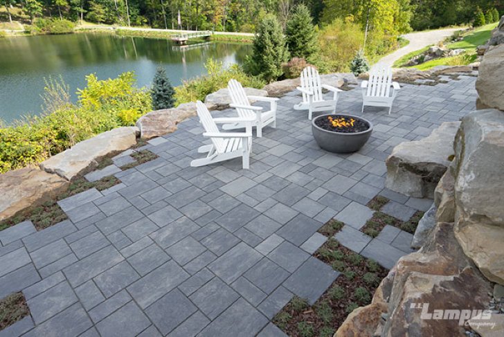 Grandview Paving Stones | R.I. Lampus