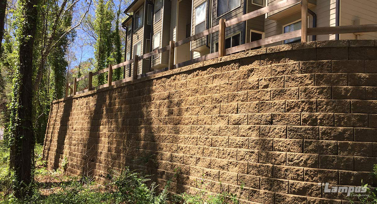 GeoStone Retaining Walls | R.I. Lampus